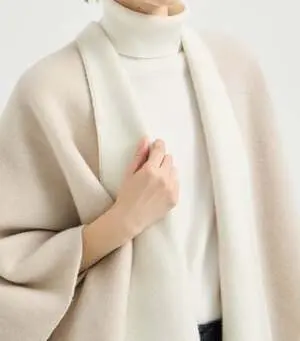 Brunello Cucinelli Wool-cashmere Reversible Poncho - White