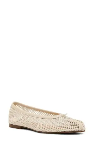 Steve Madden Calico Split Toe Ballet Flat - Bone