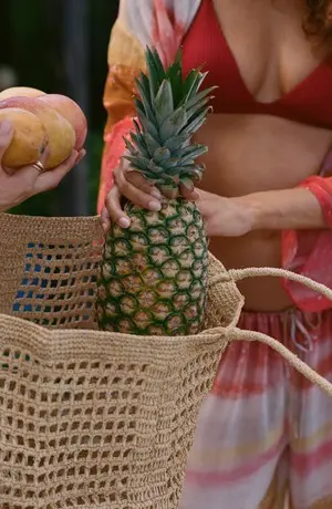 Vitamin A® Ora Raffia Tote - Natural