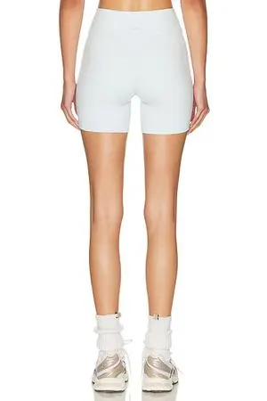 437 The Essentials Short - Ice Blue
