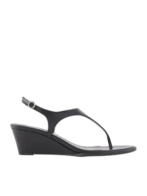 AeydĒ Roose Leather Thong Sandals - Black