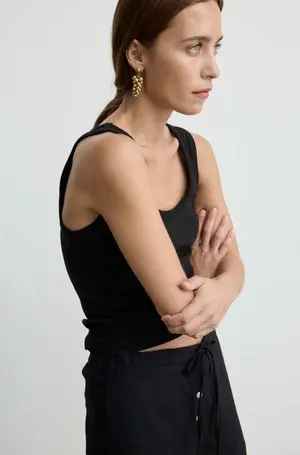 Almina Concept U-neck Tank - Black