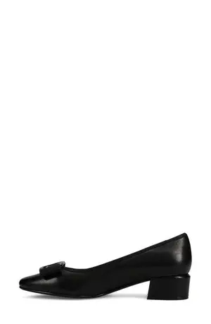 Vaneli Amiel Pump - Black