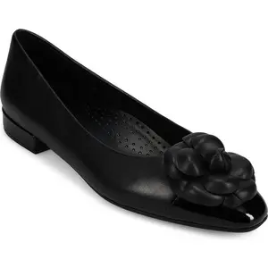 Vaneli Tasina Cap Toe Flat