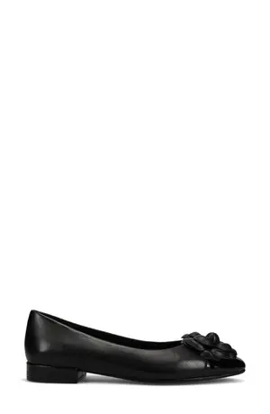Vaneli Tasina Cap Toe Flat