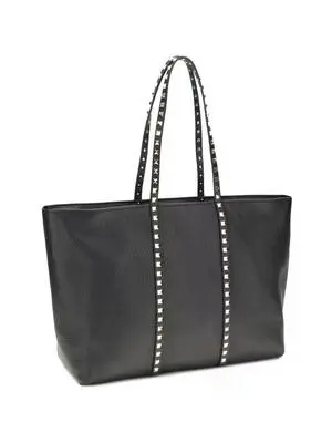Valentino Garavani Rockstud Shopping Bag In Grainy Calfskin