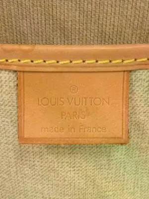 LOUIS VUITTON 1998 Monogram Excursion Handbag