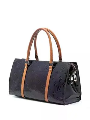 LOUIS VUITTON 2018 Monogram Vernis Neo Triangle Satchel