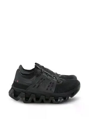 On Cloudswift Amp Sneakers