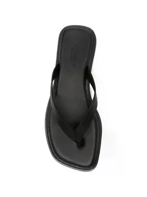 VAGABOND SHOEMAKERS Izzy Leather Flip-flops - Black