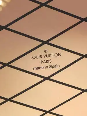 LOUIS VUITTON 2021 Mini Boite Chapeau Monogram Reverse