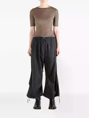 AMOMENTO Drawstring Capri Trousers