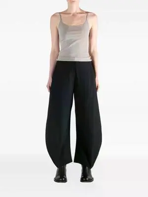 AMOMENTO Curved-leg Trousers - Black