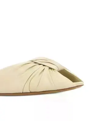 Chloé Suzie Knotted Leather Sandals - Neutrals