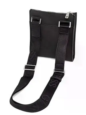 Guess Logo-plaque Zip-pocket Messenger Bag