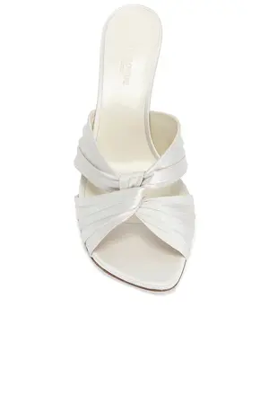 Le Monde Beryl Antonia Kitten Heel Sandal - Ivory