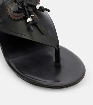 Isabel Marant Étoile Ekyne Embellished Leather Thong Sandals