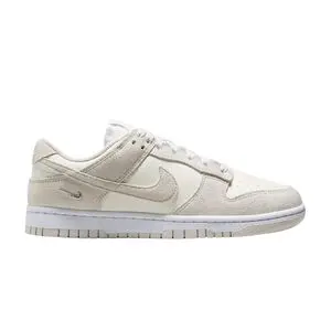 Nike Wmns Dunk Low Se 'sail White Metallic Silver - Grey