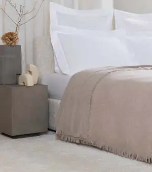 Frette Wool-blend Lightness Blanket