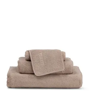 Frette Cotton Unito Wash Cloth - Pink
