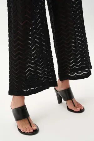 Joseph Ribkoff Viscose Jacquard Knit Chevron Stitch Culotte Pants