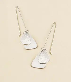 MATR BOOMIE Iyla Geometric Threader Earrings