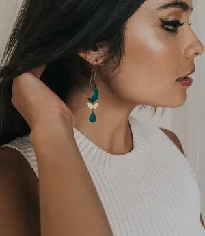 MATR BOOMIE Rajani Moon Phase Drop Earrings