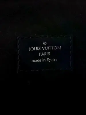 LOUIS VUITTON Avenue Sling Bag Damier Graphite - Black