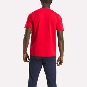 REEBOK Small Logo Crewneck Short Sleeve T-shirt - Vector Red