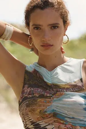 Anthropologie Wavy Textured Hoop Earrings - Gold