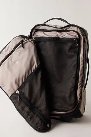 Bellroy Lite Carry-on Luggage