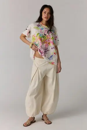 MAGNOLIA PEARL Painting Clouds Tee