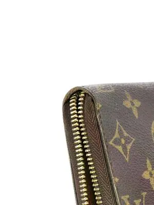 LOUIS VUITTON Zippy Wallet Monogram Canvas Small Wallets