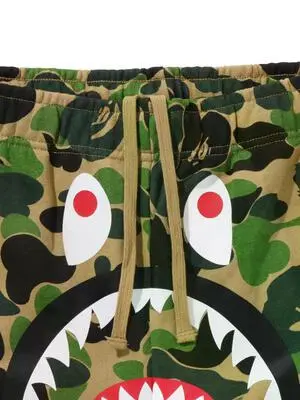 A BATHING APE 1st Camo Shark Shorts - Neutrals