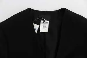 EXTE Skirt Suit