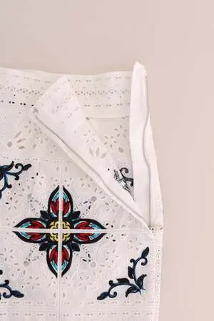 Dolce & Gabbana Majolica Embroidered Capri Pants