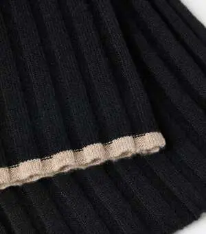 Brunello Cucinelli Cashmere Ribbed Scarf - Black