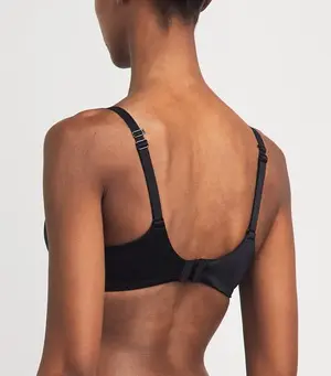 Chantelle Glaze T-shirt Bra - Black