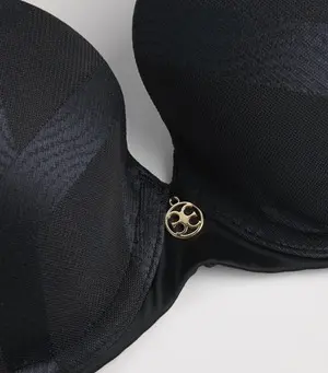Chantelle Glaze T-shirt Bra - Black