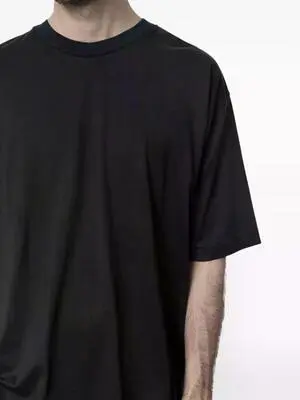 STILL BY HAND Crew-neck T-shirt