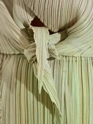 Issey Miyake Plissé-effect Side-tie Top