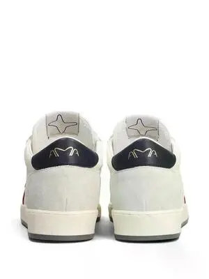 AMA-BRAND Star-patch Lace-up Sneakers