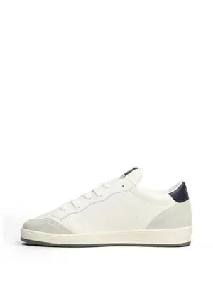 AMA-BRAND Star-patch Lace-up Sneakers