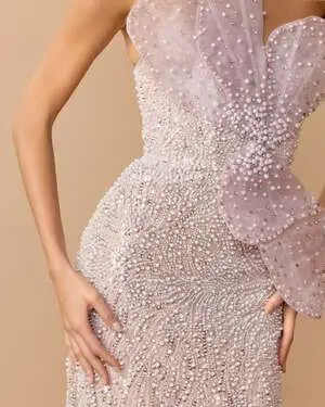 MAC DUGGAL COLLECTION Strapless Embellished Column Gown With 3d Petals