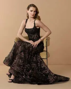 MAC DUGGAL COLLECTION Embellished Lace Mermaid Gown - Black