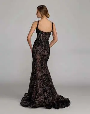 MAC DUGGAL COLLECTION Embellished Lace Mermaid Gown