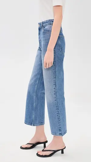 ALIGNE Kick Flare Jeans - Lightwash
