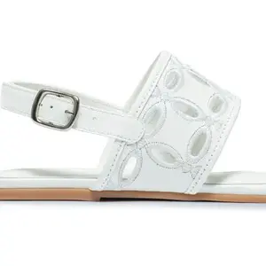 Bernardo Orla Slingback Sandal - White