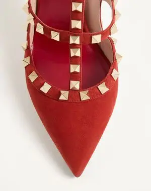 Valentino Garavani Rockstud Suede Pumps - Red