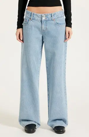 PACSUN Zoe Low-rise Girlfriend Jeans